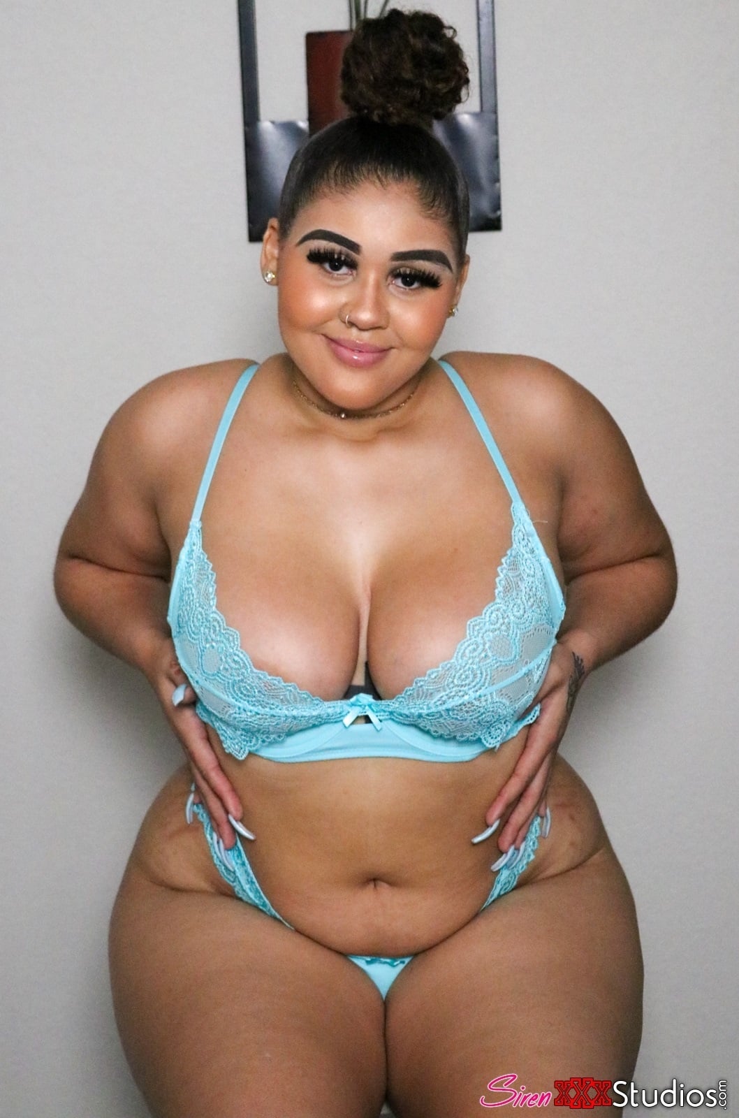 Is There A Link To The Full Video And What Is The Girls Name Simone